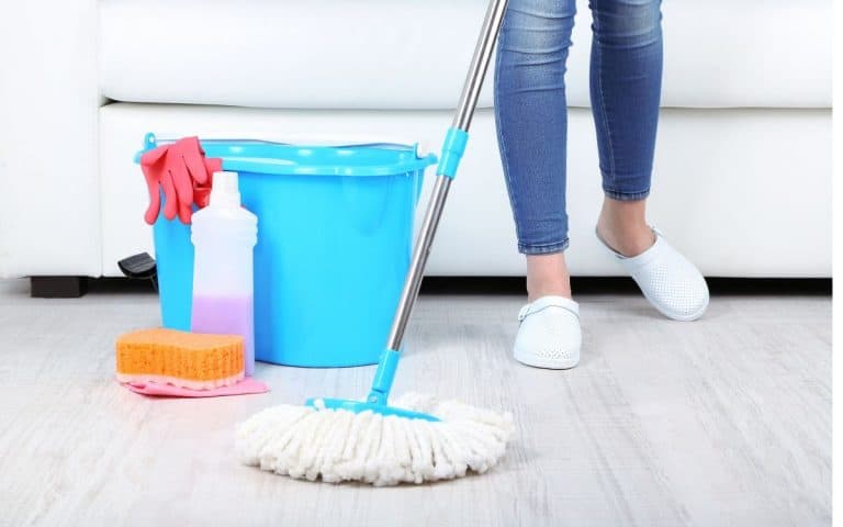 10 Simple Habits to Keep Your Home Clean & Organized