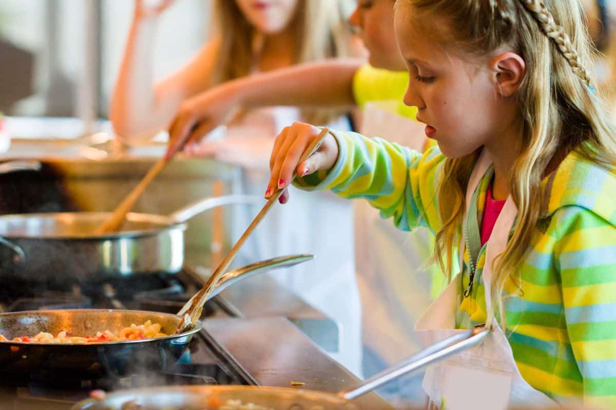 12 Tips for Easy Meals FOr Kids Over Summer Break - The Incremental Mama